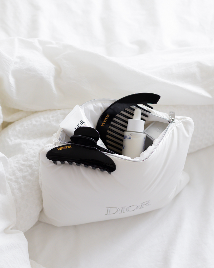 Signature Claw Clip - Ebony – VESITIA